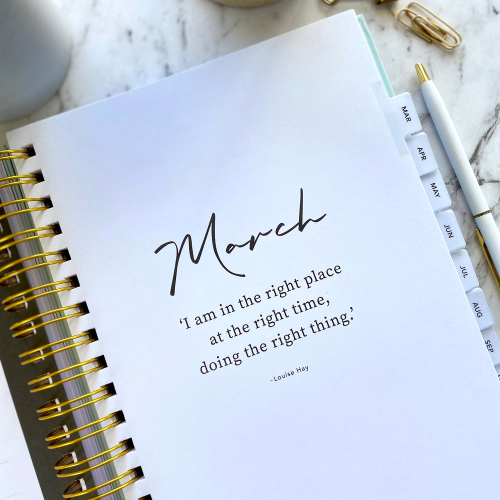 2026 SPIRAL WEEKLY Planner Diary (WEEK-TO-VIEW) BLUSH SAGE